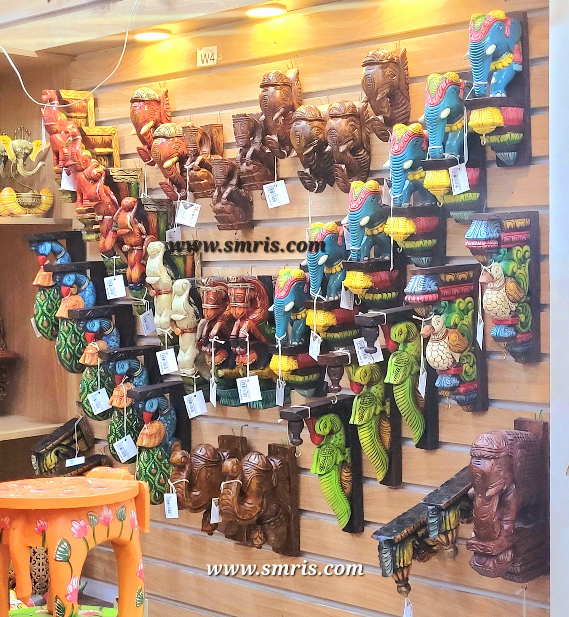 Wooden Wall Bracket – Smris