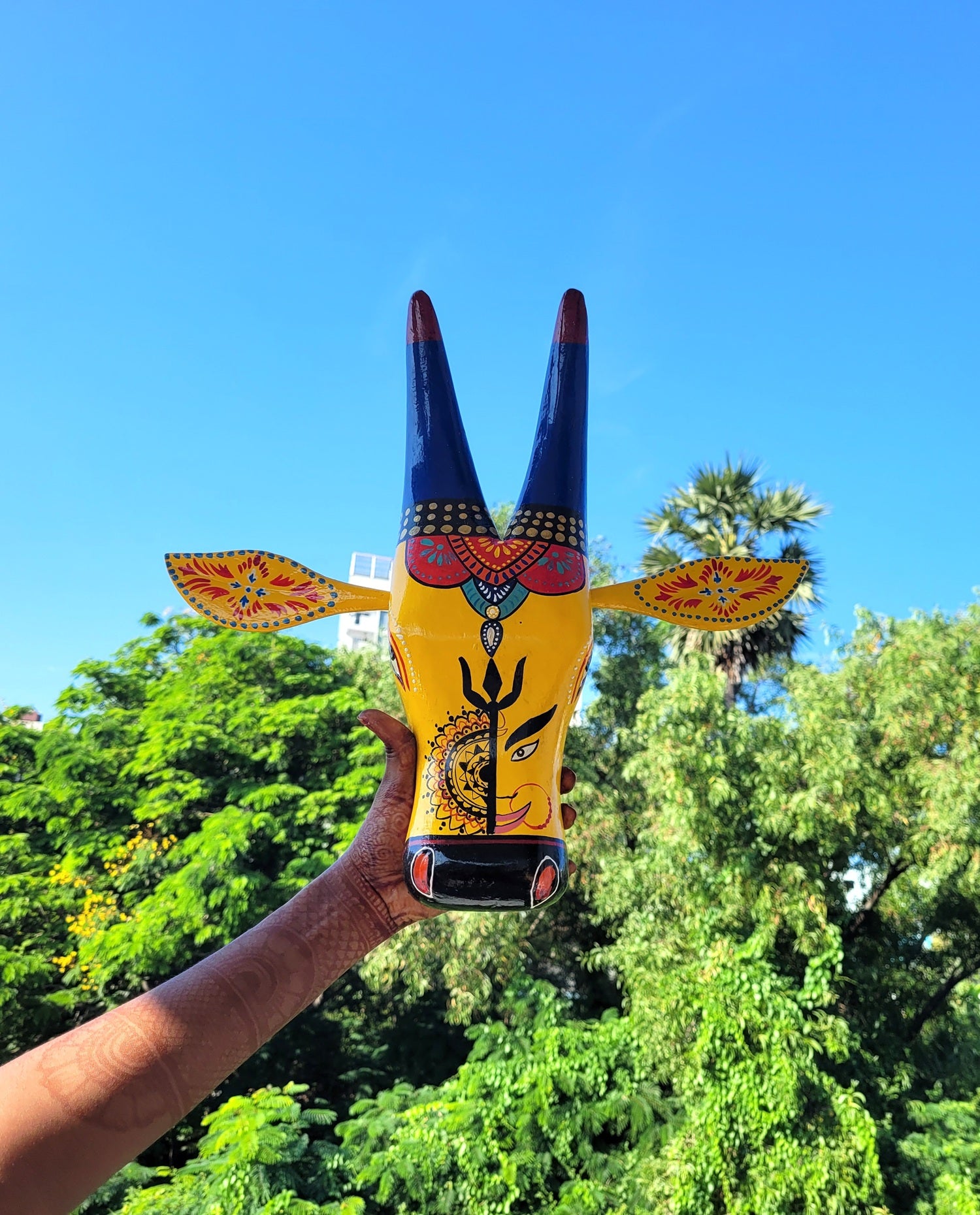 Cow Head Pichawai Painting Mango solid wood Yellow with blue BIG Wall ...