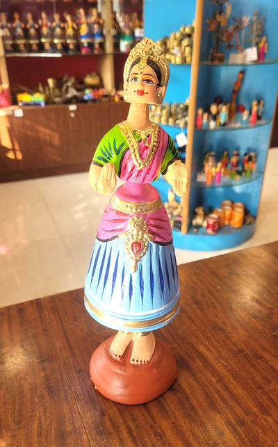Tanjore Dancing Dolls – Smris
