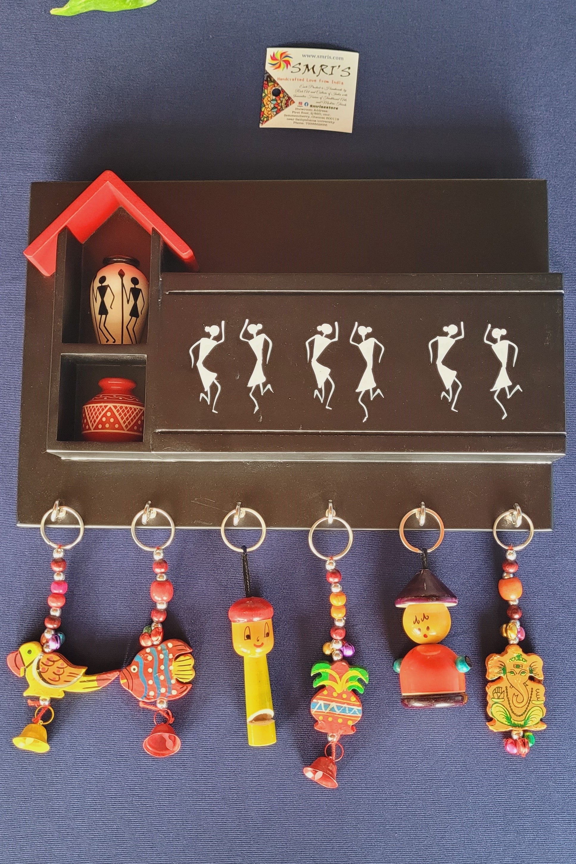 Wooden Pot Key letter holder Wall hanging Showpiece – Smris