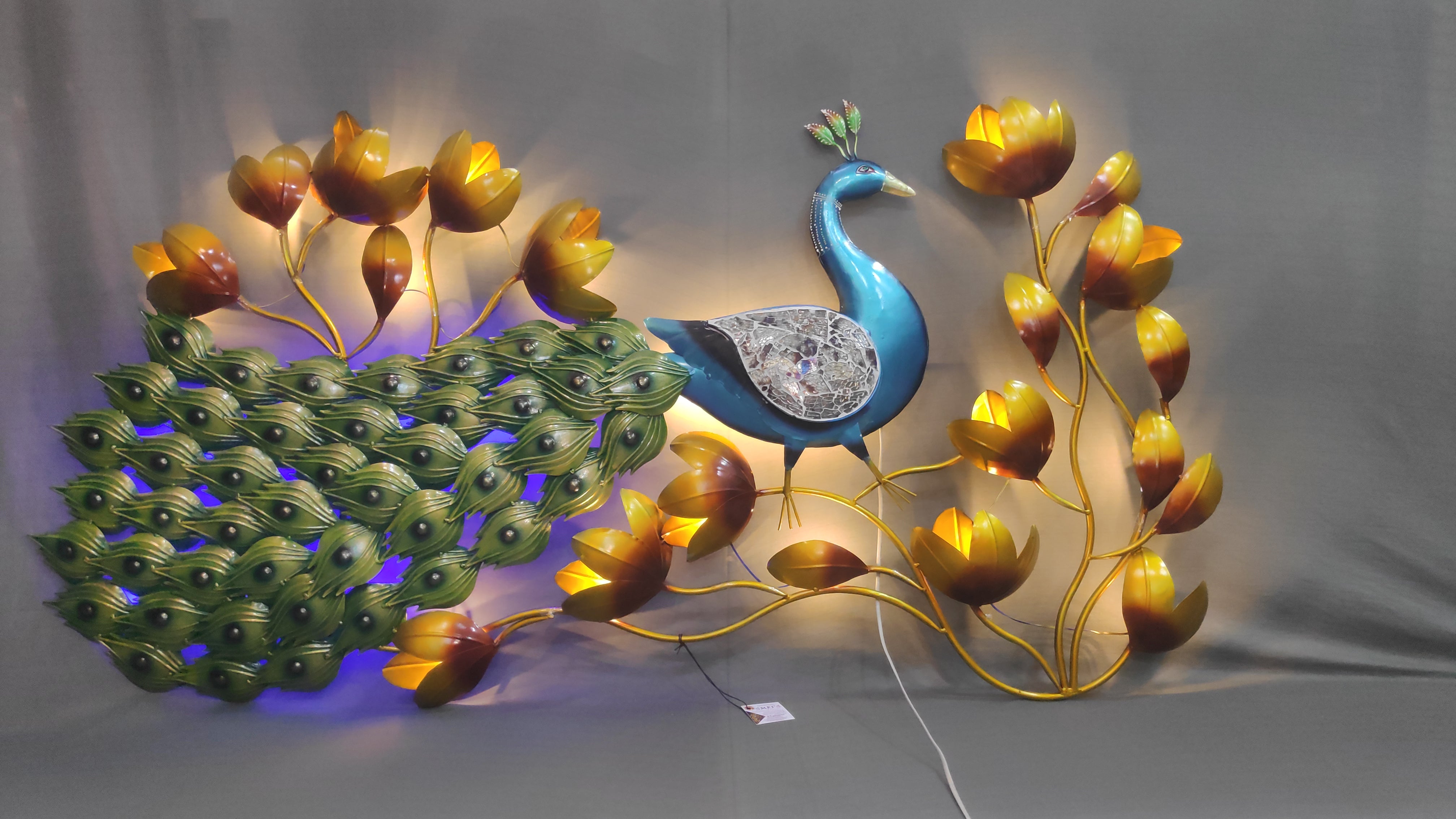 Peacock Leaves LED home office wall decor – Smris